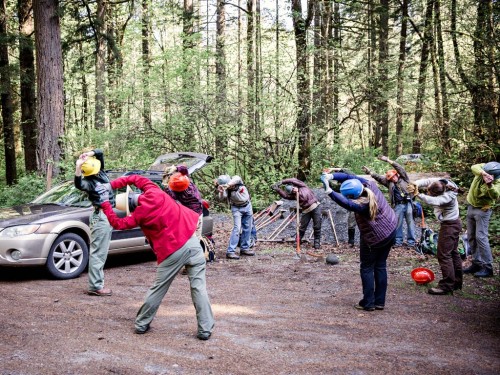 Become a trail crew volunteer: sign up today for the Pacific Crest ...