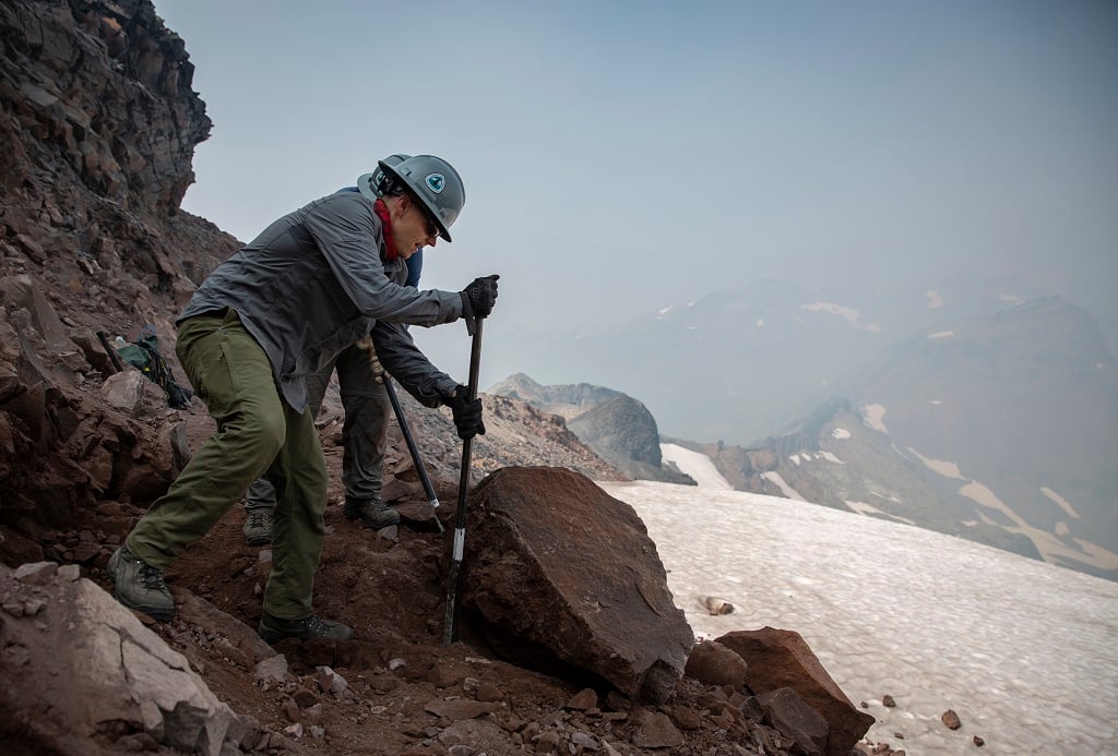 White Pass Trail Skills College - Pacific Crest Trail Association