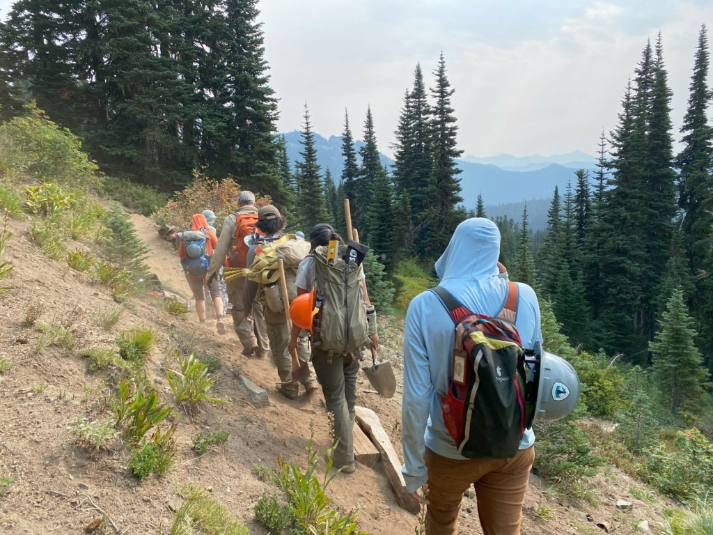 End of the Year Trail Maintenance Highlights on the PCT - Pacific Crest ...