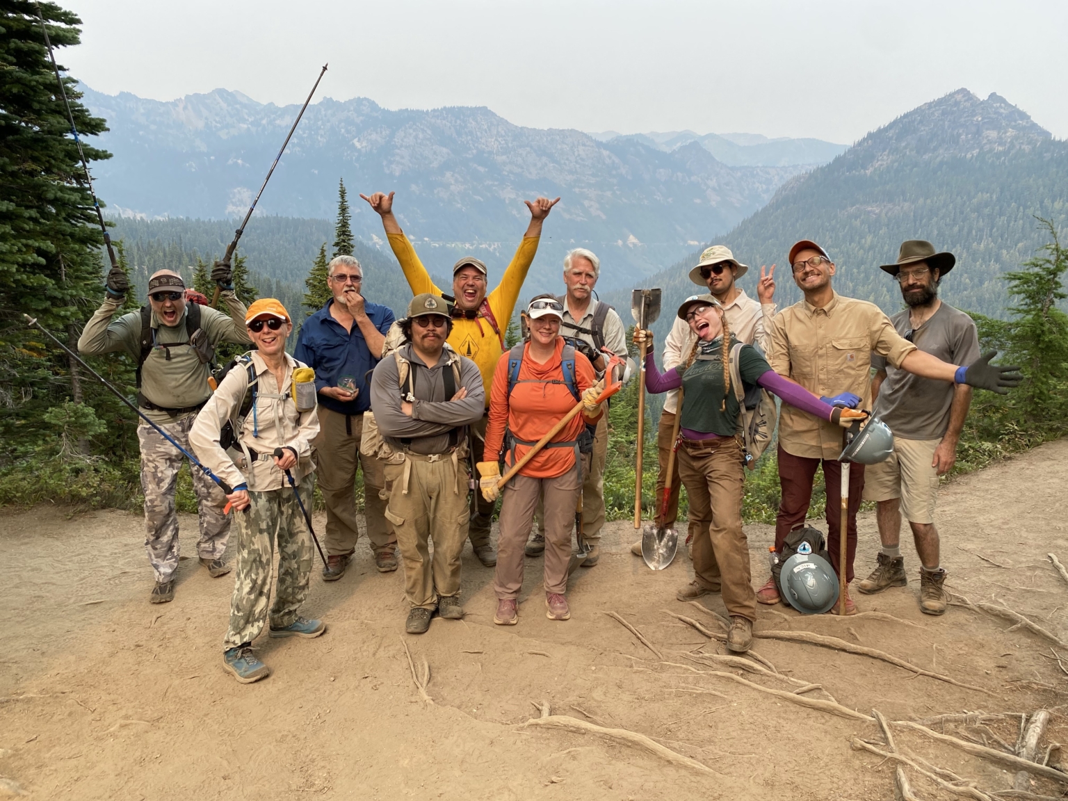 End of the Year Trail Maintenance Highlights on the PCT - Pacific Crest ...
